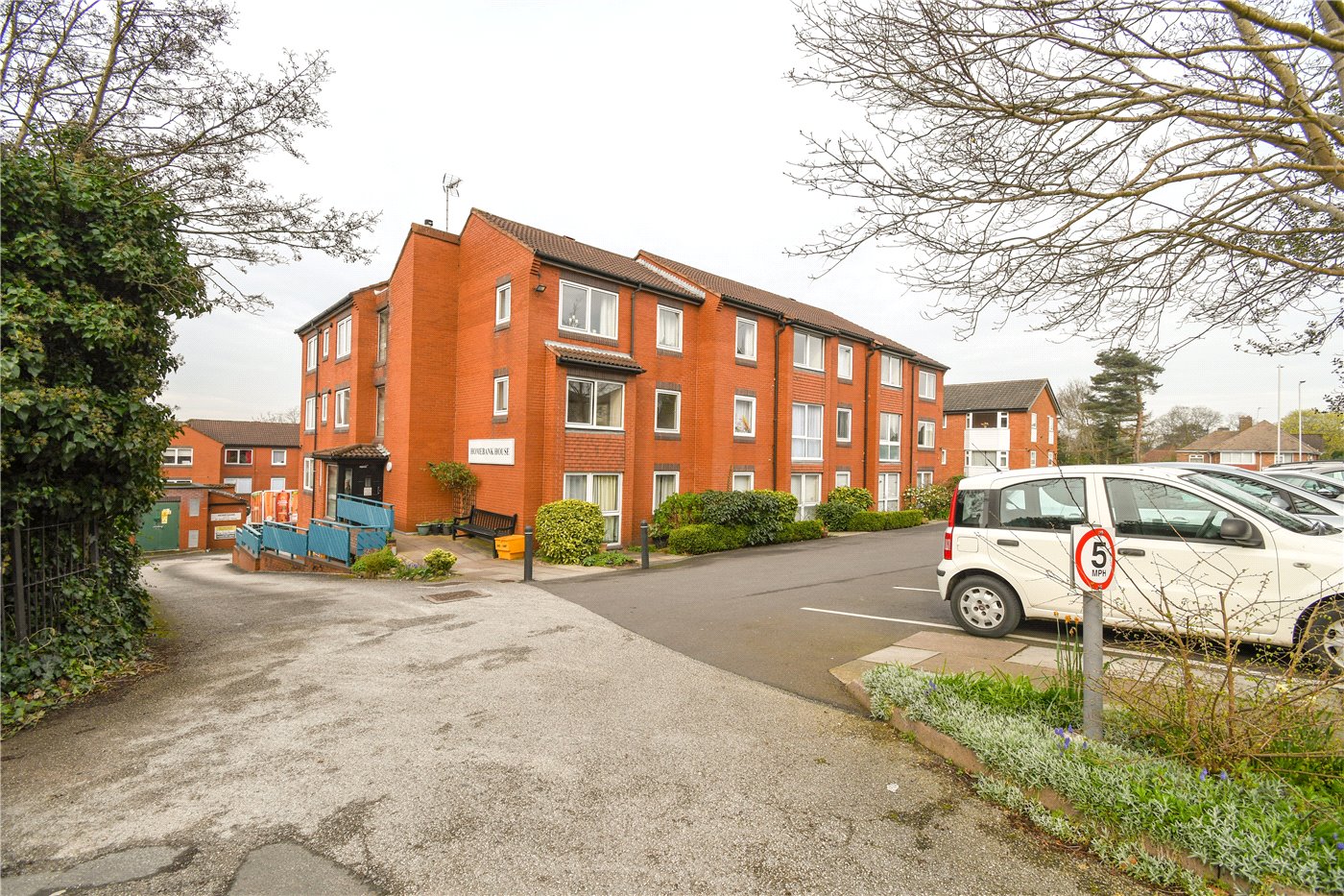 1 bedroom flat/apartment for sale | £30,000 | 33 Homebank House, 1 ...