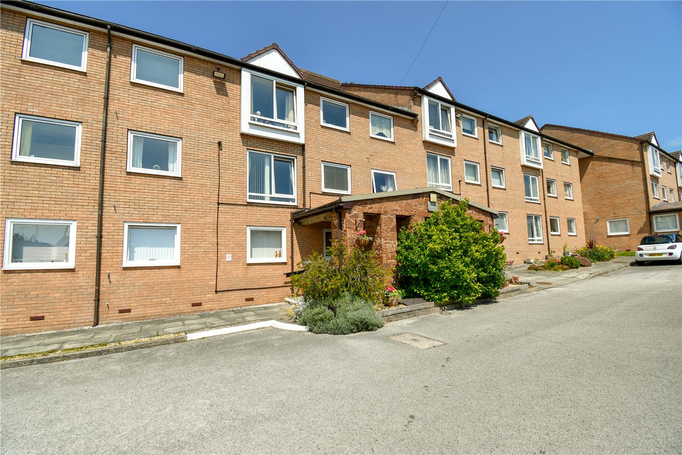 Redcroft, Well Lane, Greasby, Wirral, CH49 3GS - Karl Tatler