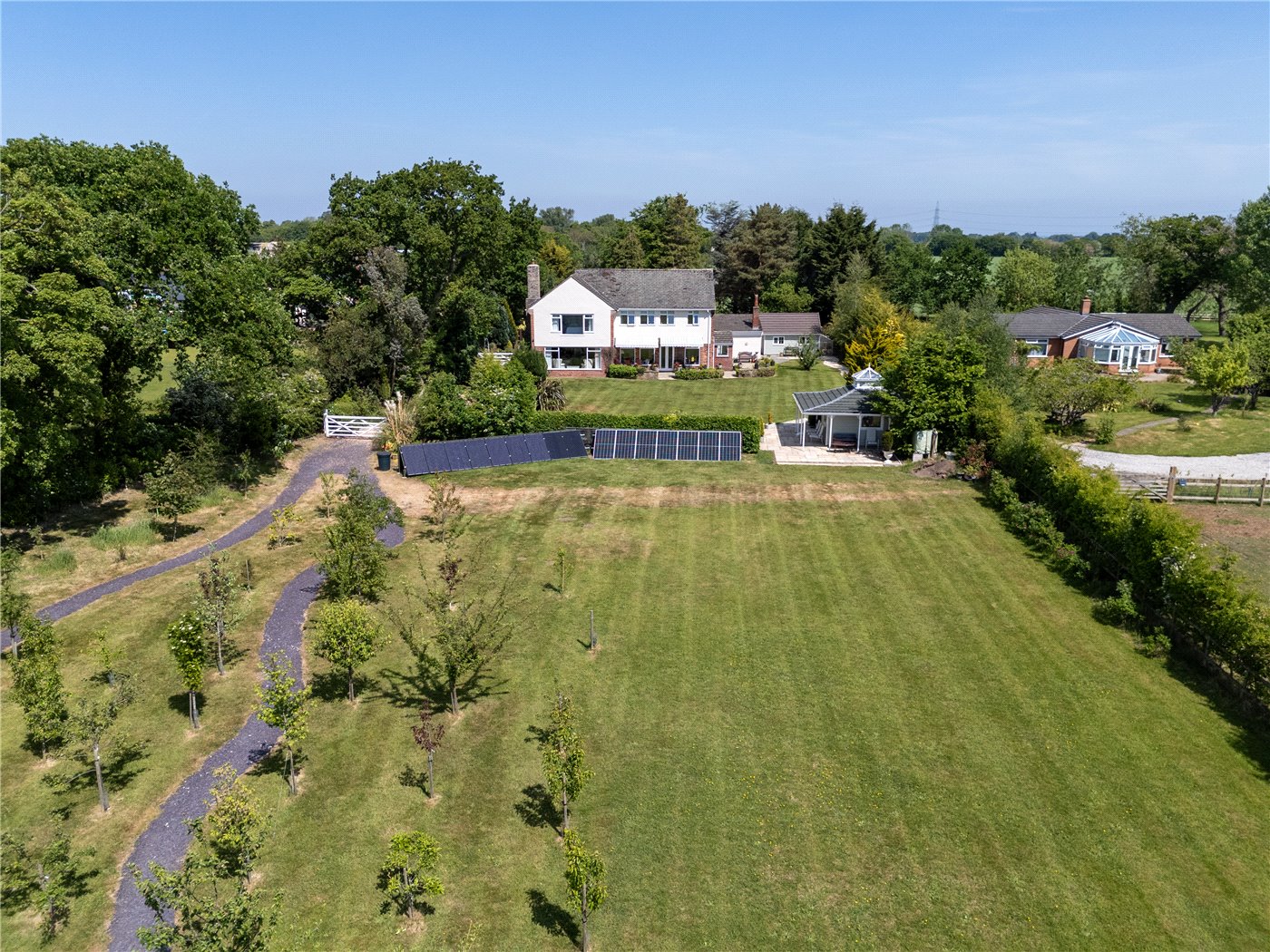 The Runnell, Neston, Cheshire, CH64 3TQ - Karl Tatler