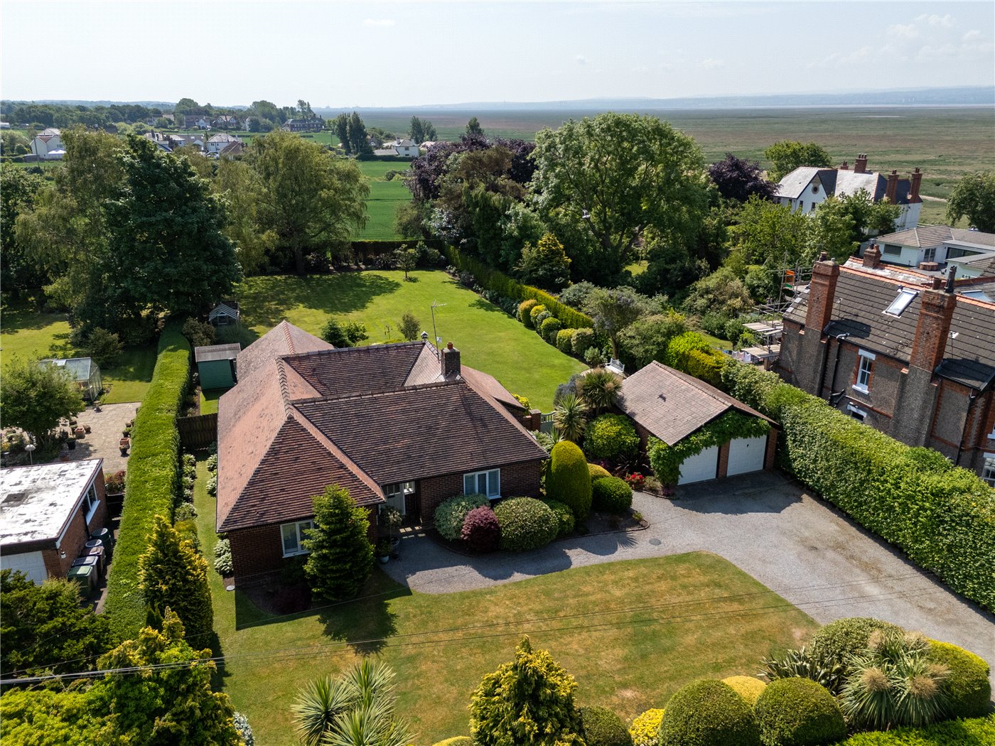 Park West, Lower Heswall, Wirral, CH60 9JE - Karl Tatler