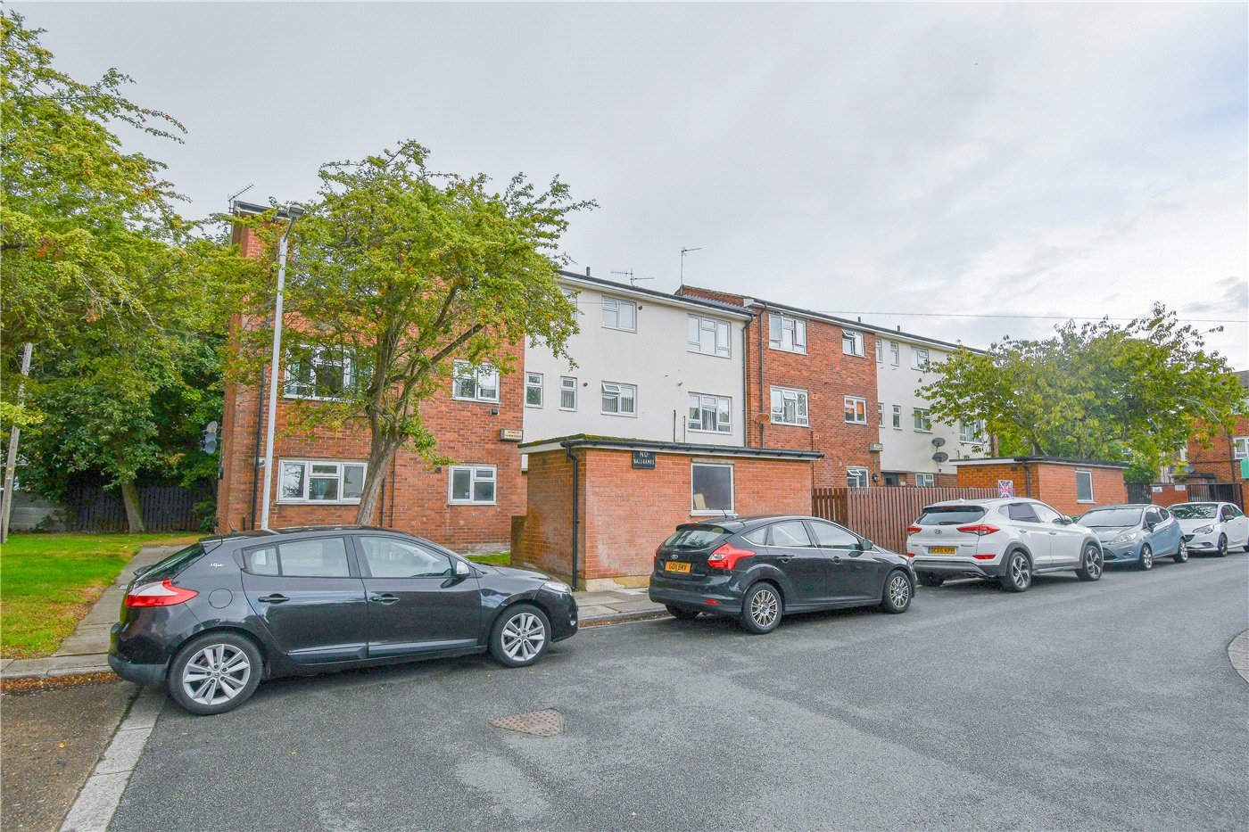 3 bedroom maisonette for sale | £100,000 | 4 Devon Gardens, Birkenhead ...