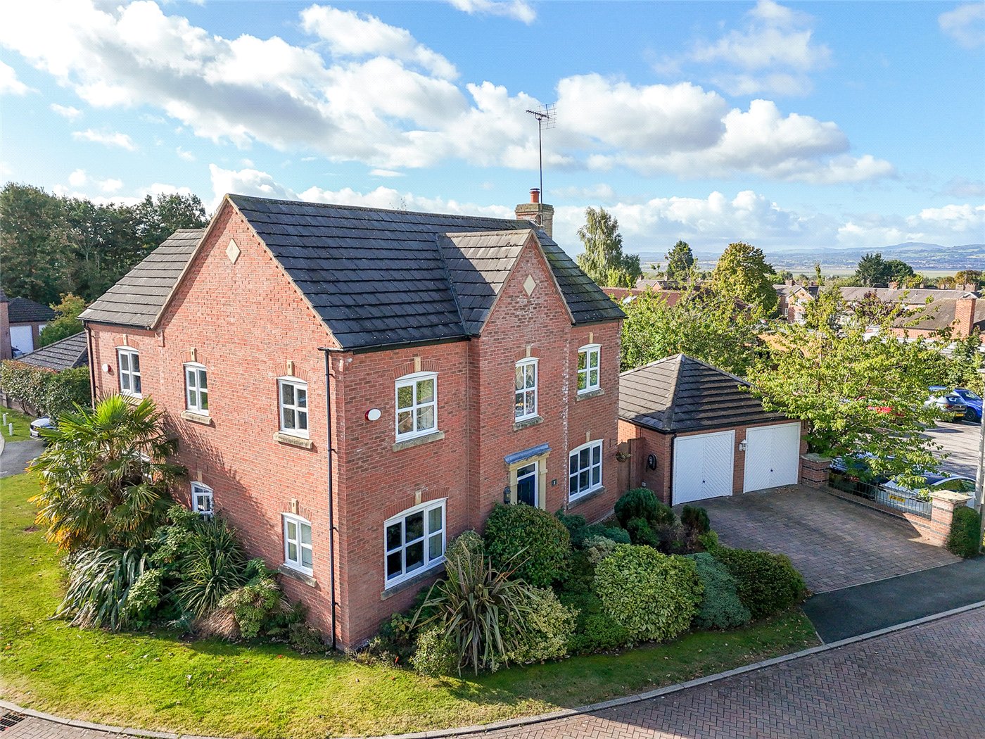 4 bedroom house for sale | £525,000 | 2 John Yeoman Close, Little ...