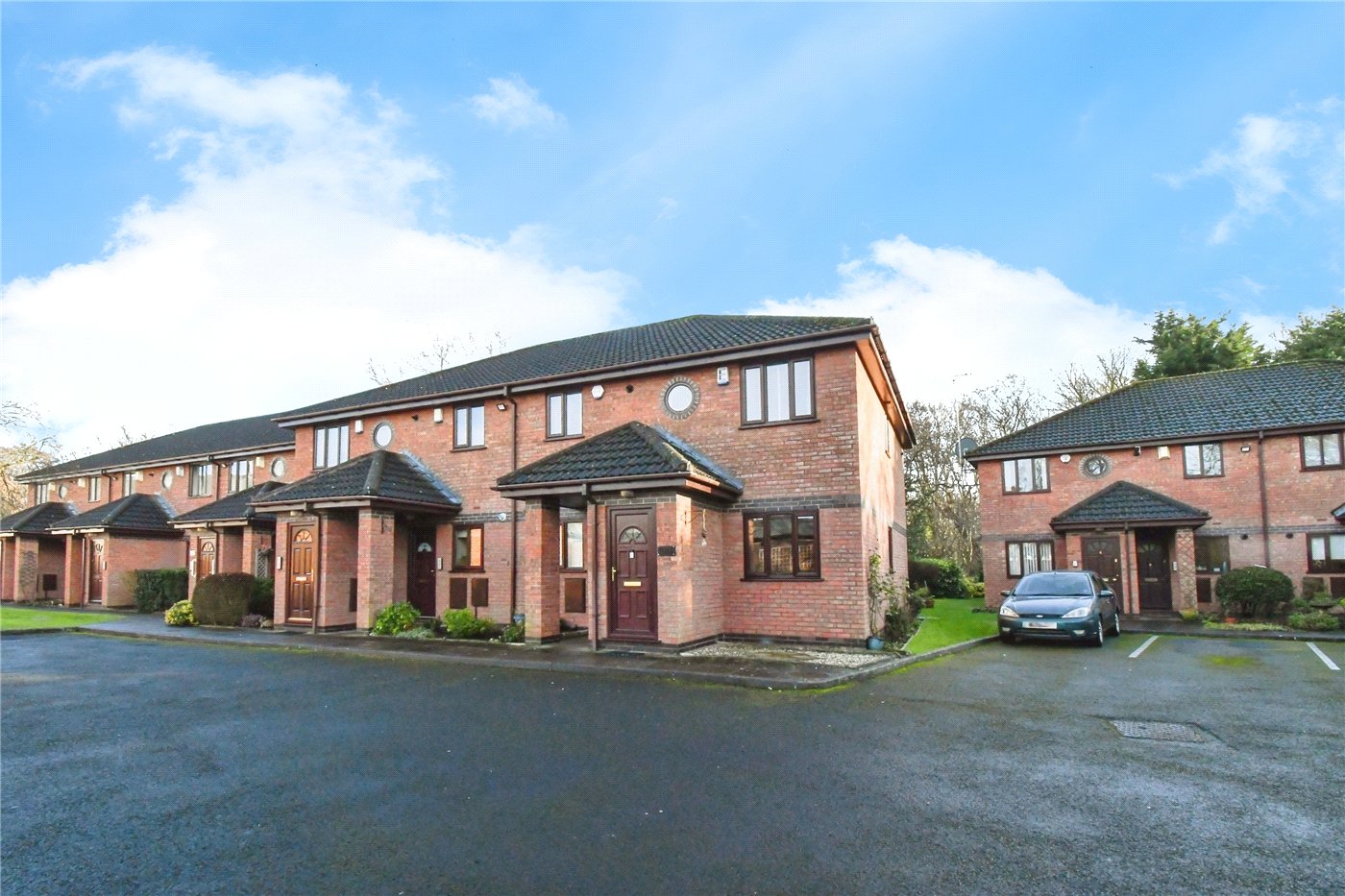 2 bedroom flat/apartment for sale | £170,000 | Flat 6 Arrowebrook Court ...